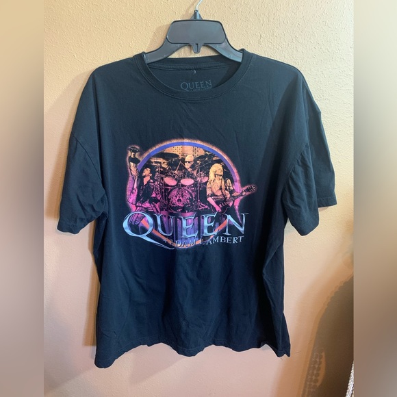 Queen | Tops | Queen The Rhapsody Tour 223 Black Tshirt | Poshmark